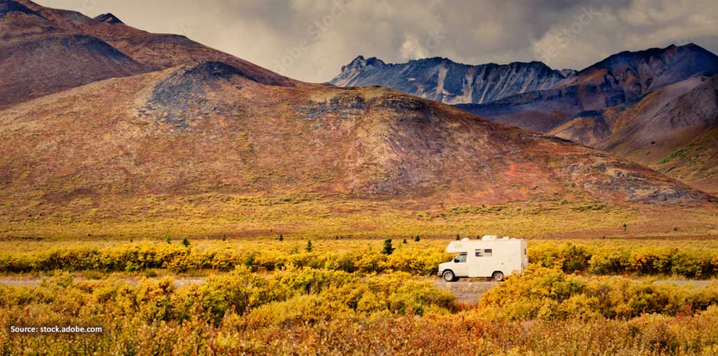 Northern Lights and Autumn Landscapes in Yukon